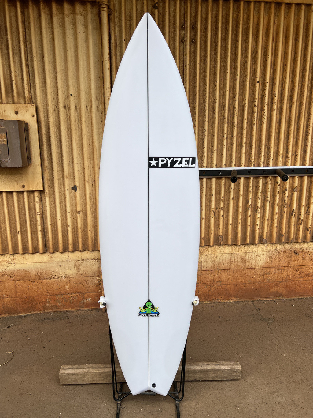 Pyzel Surfboards - Pyzalien 2